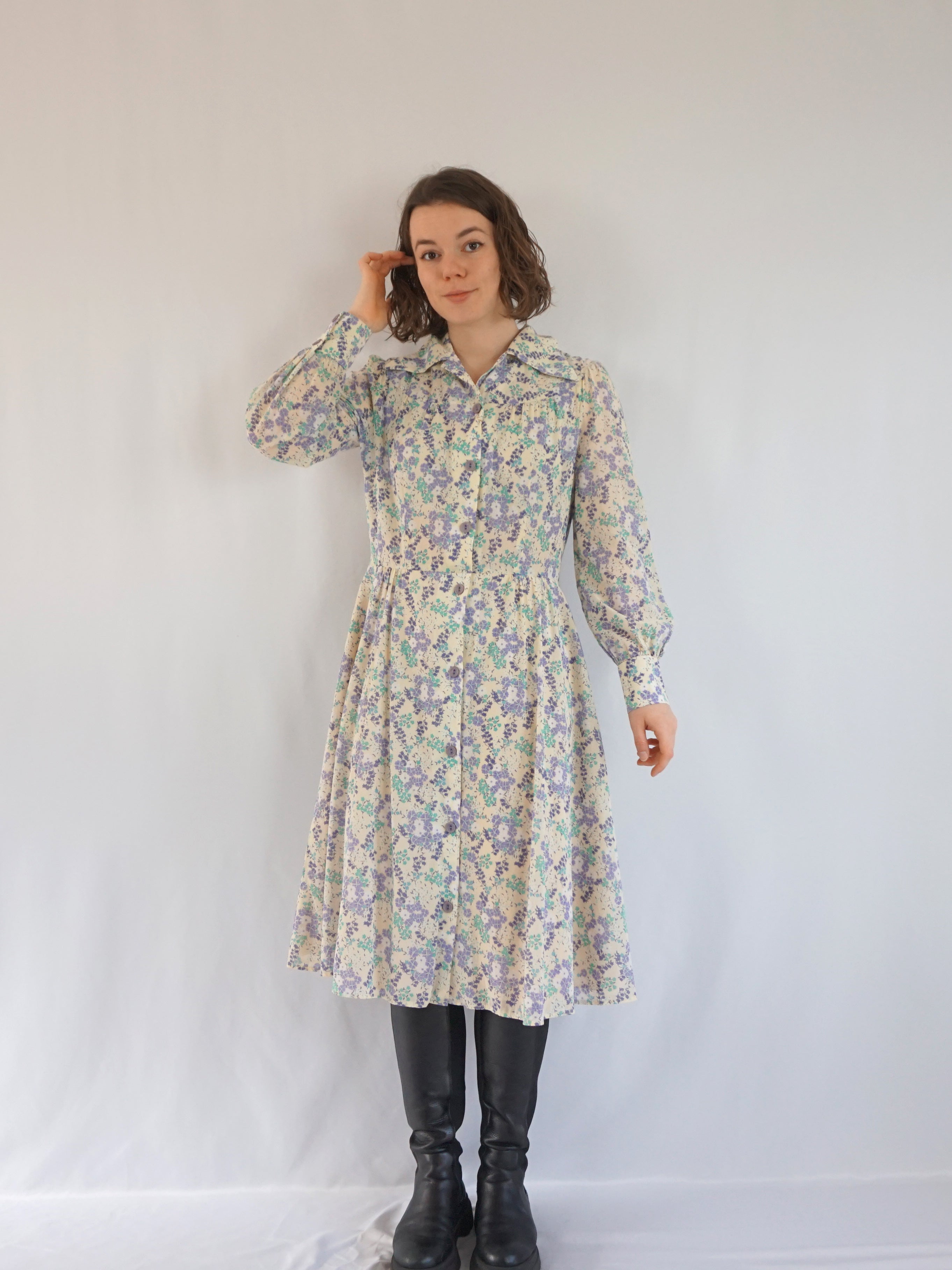Vintage 70s Lilac Floral Midi Dress - L | Reloved Studio
