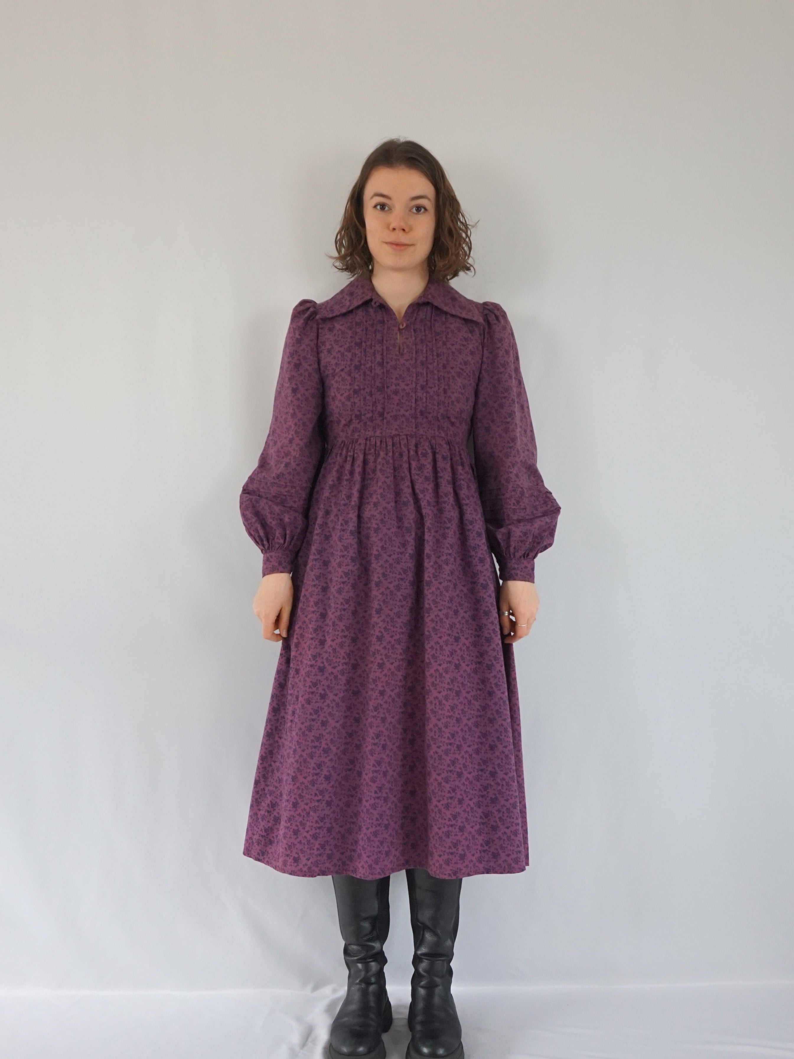 Vintage 70s Laura Ashley Purple Floral Dress - S | Reloved Studio
