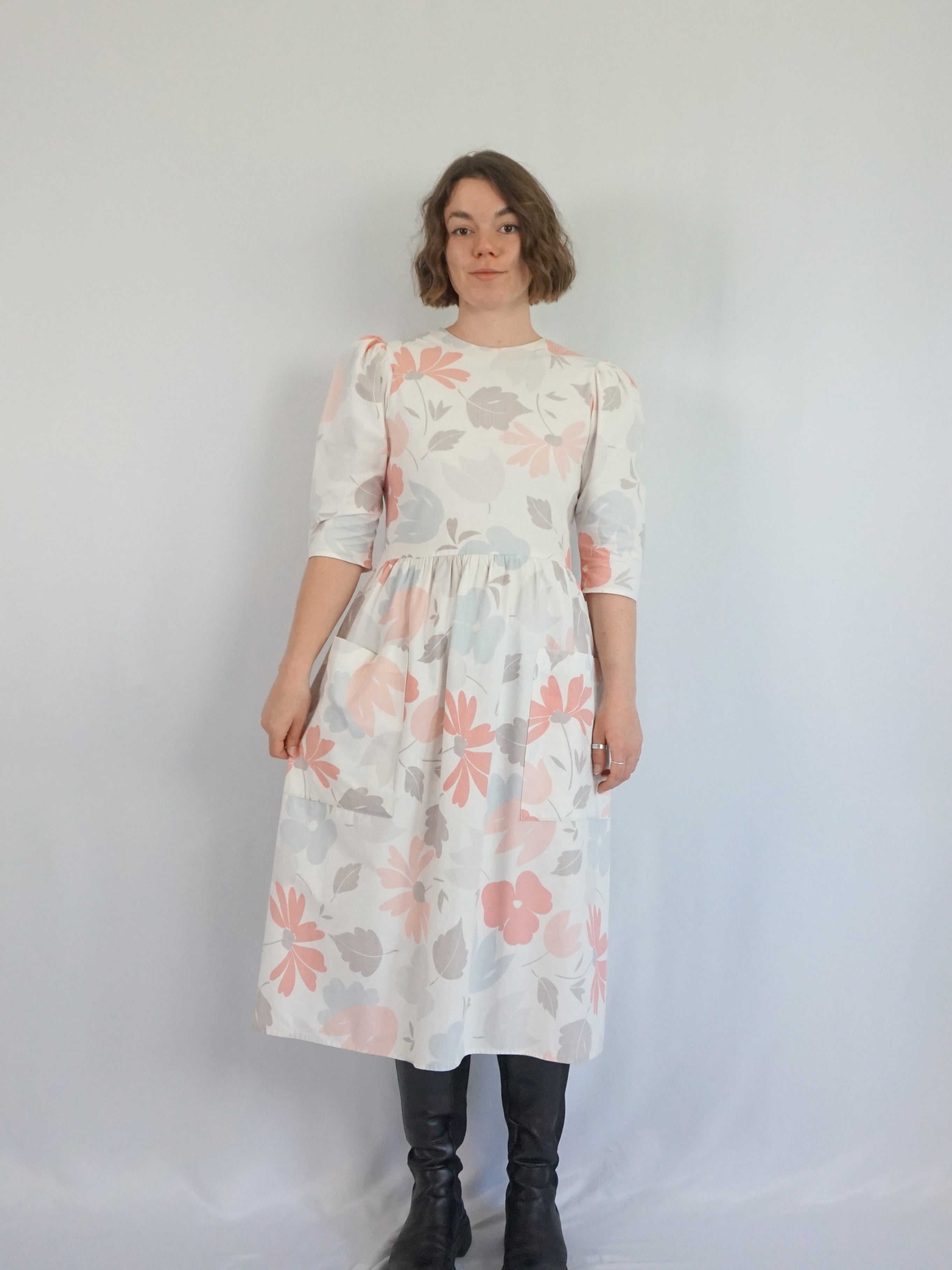 Vintage 80s Pastel Floral Leaf Cotton Dress - S | Reloved Studio