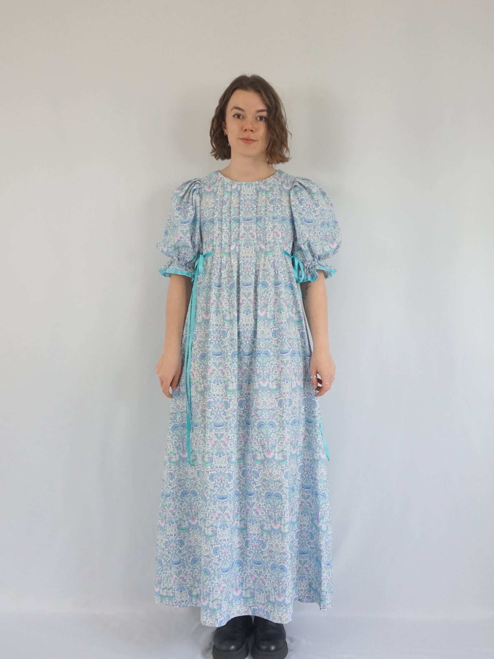 Vintage 70s William Morris Style Maxi Dress - S | Reloved Studio