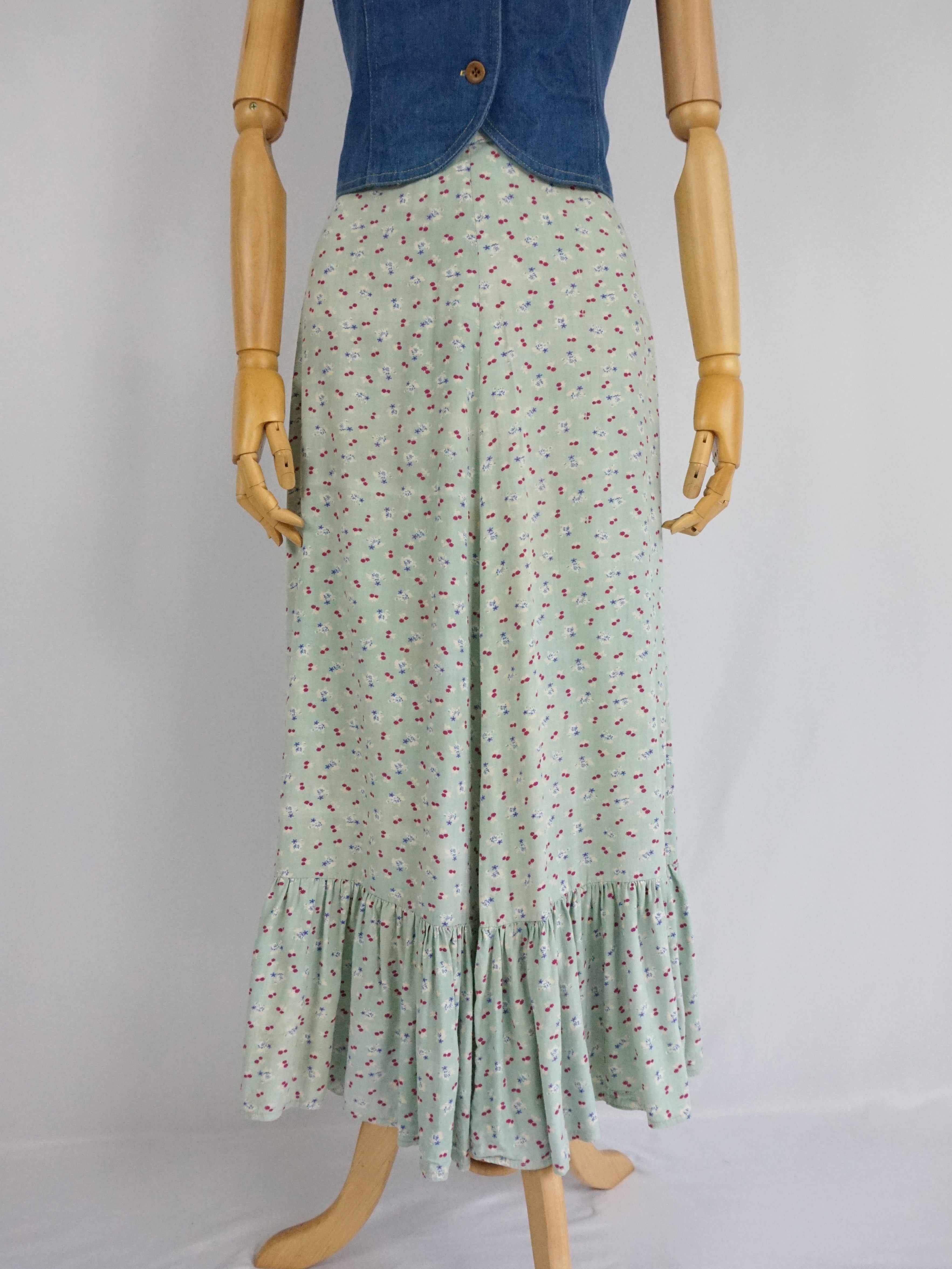 Vintage 70s Mint Green Floral Skirt - 26" | Reloved Studio