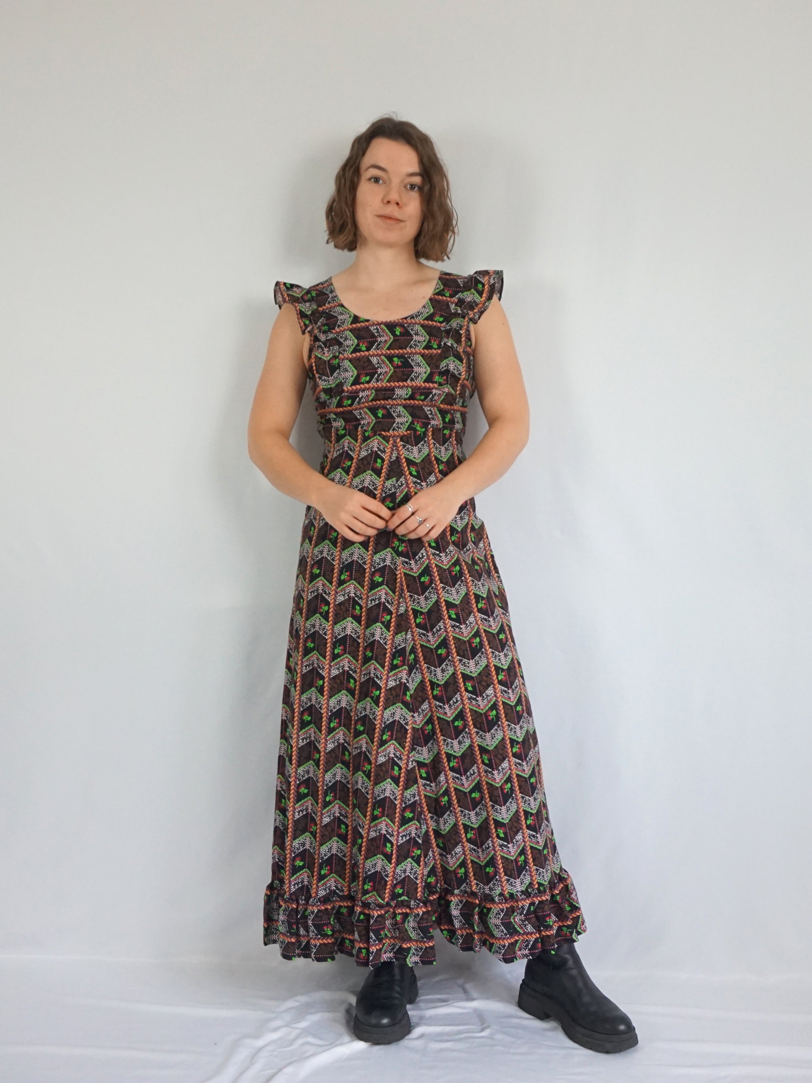 Vintage 70s Black Funky Patterned Dress - S | Reloved Studio